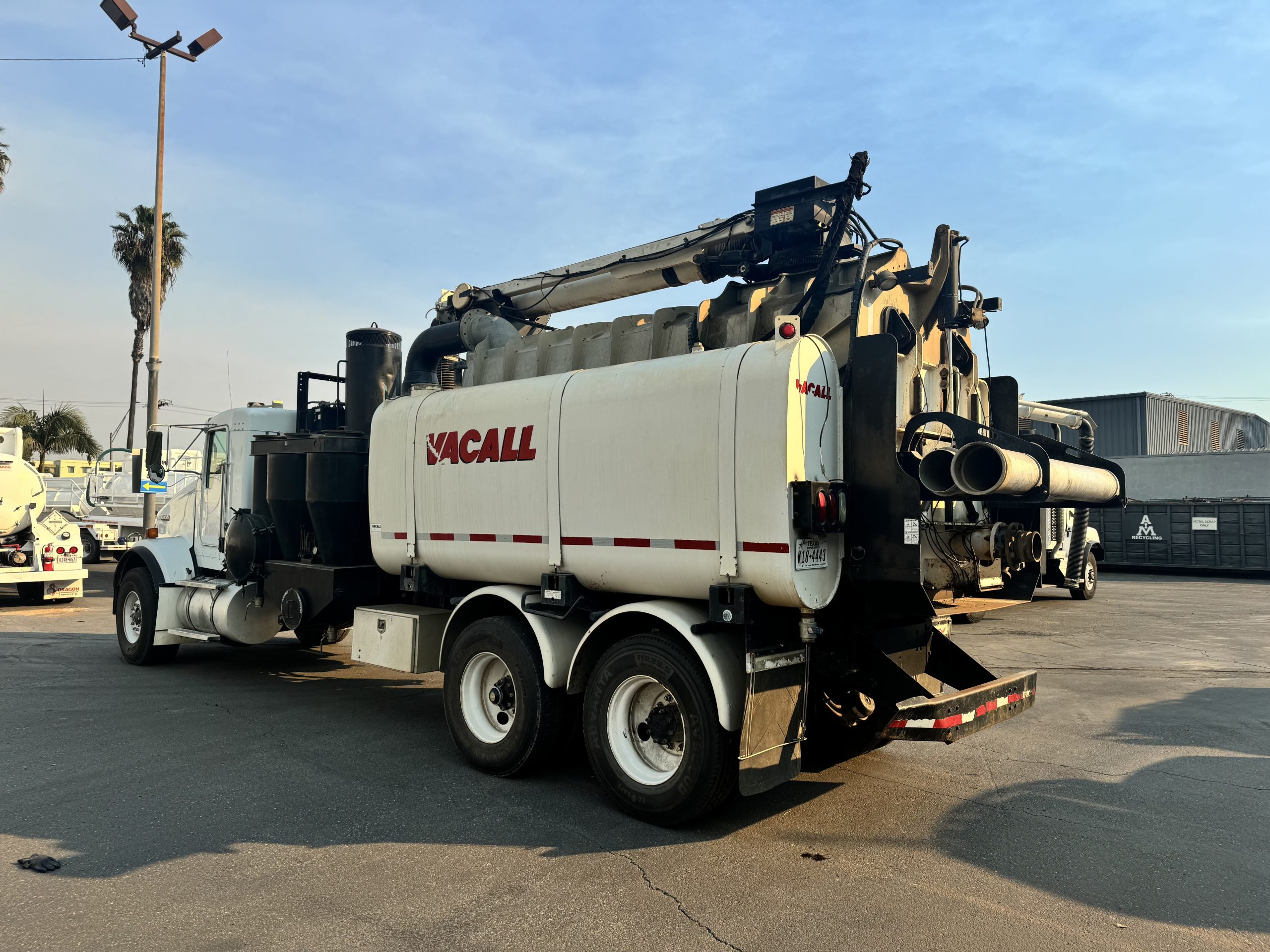 2014 Kenworth T800 (12 Yard / 1300 Water) VacAll AllExcavate AE1013 ...
